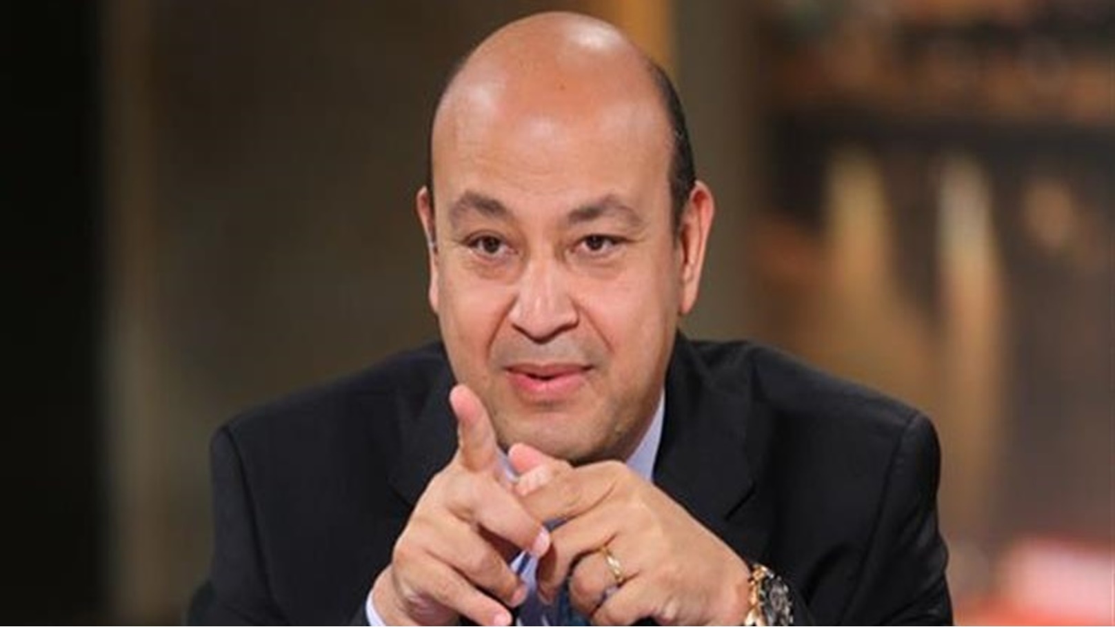 عمرو أديب يحذر من دعوات المقاطعة...ويؤكد العمالة المصرية أول ا...